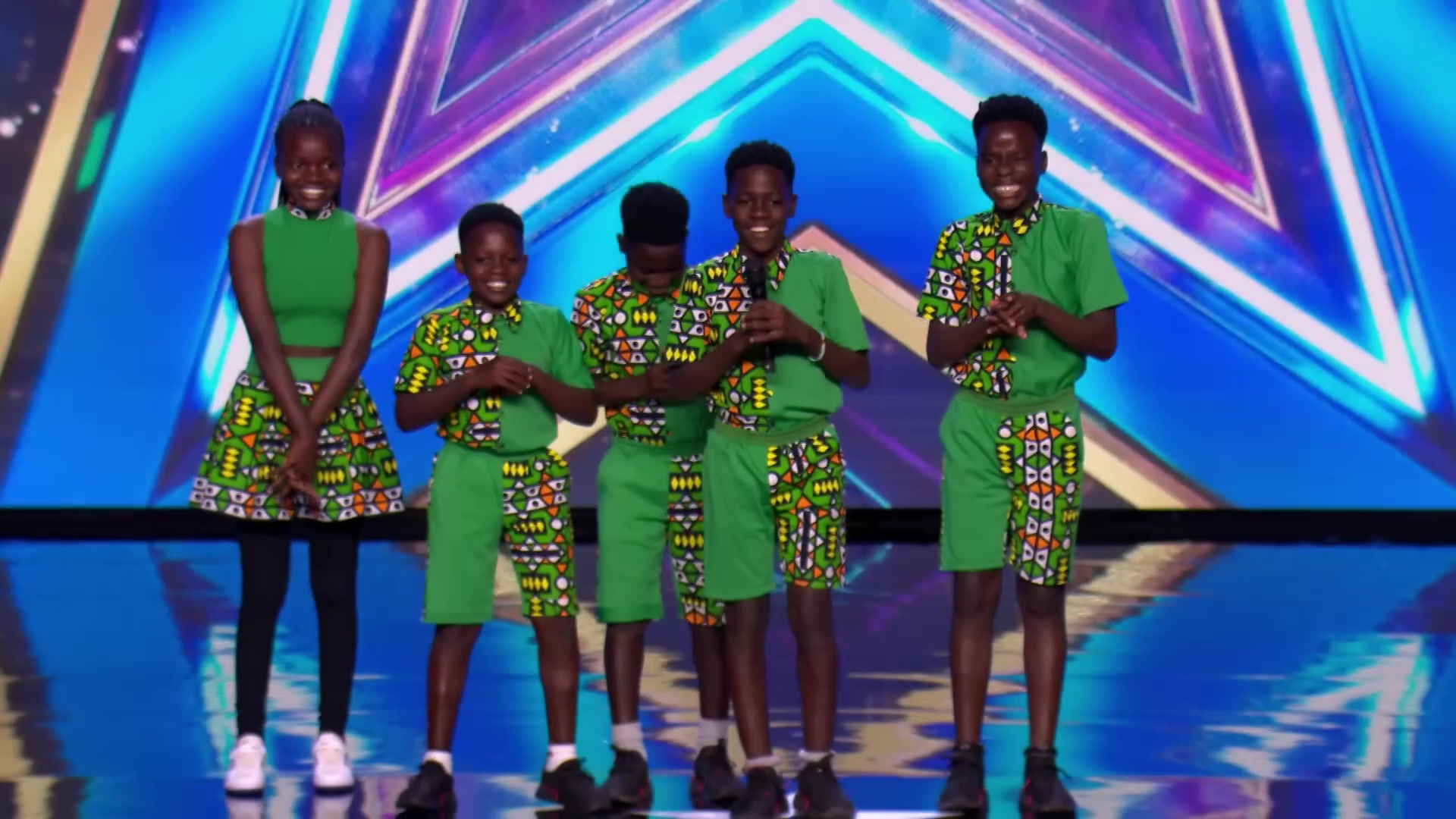 So Good They Got Bruno S Golden Buzzer Mid Performance Auditions Bgt 2023