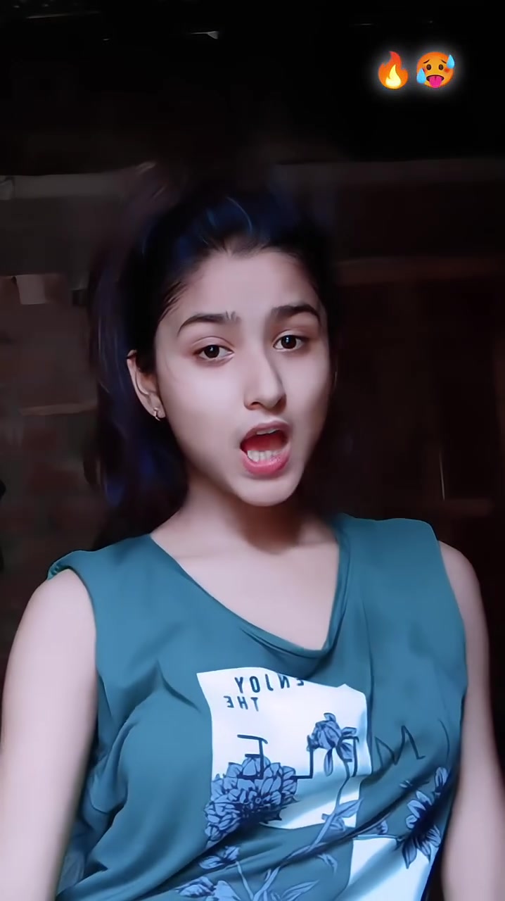Beautiful Indian cute girl - Febspot